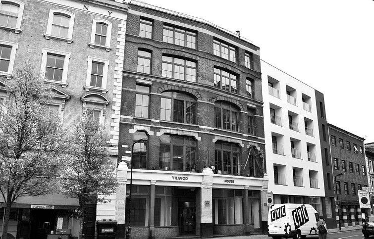 Quantgates: Renaissance Computation At Work